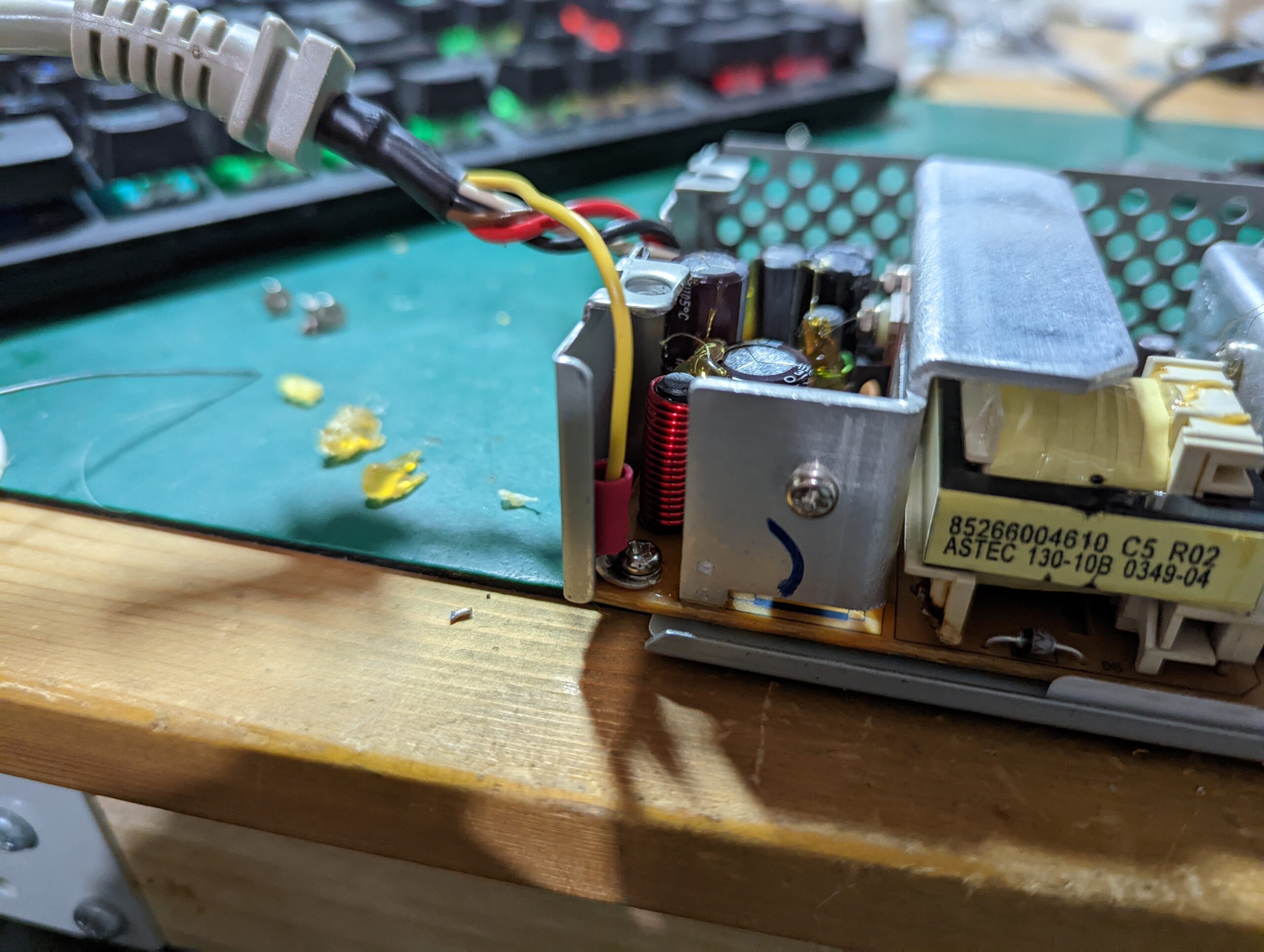 Modifying a Cisco PSU for Amiga – Pure Amiga